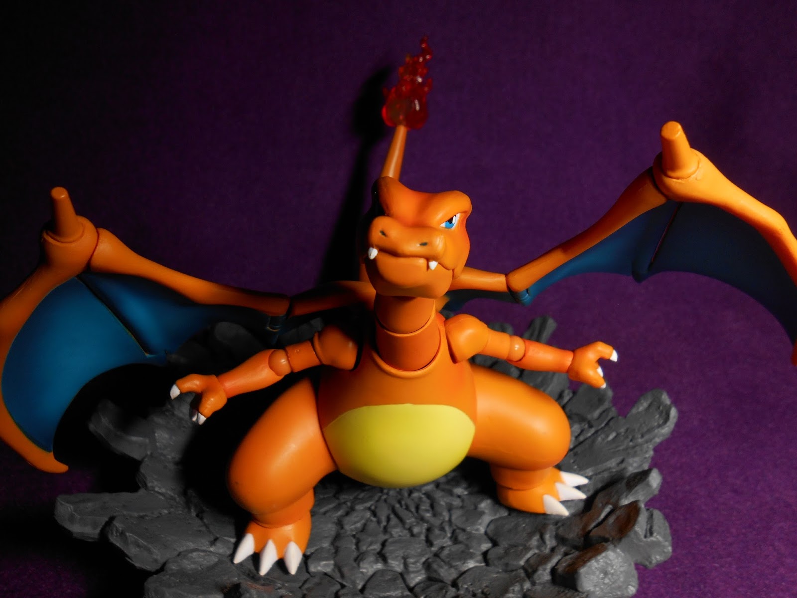 Review: D-Arts Lizardon | Night's Corner