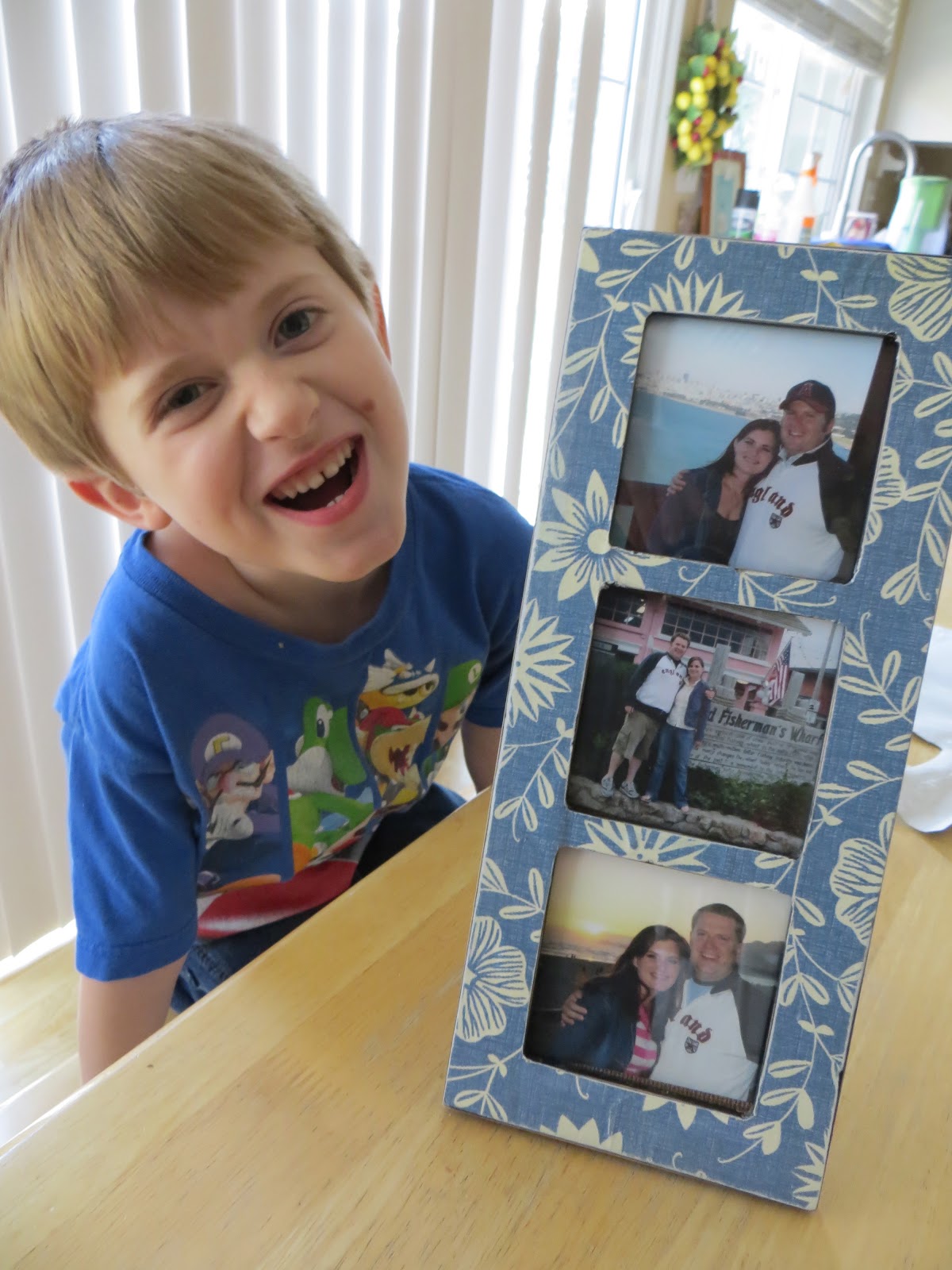 Life, among other things.: Day 26: Mod Podge Picture Frame