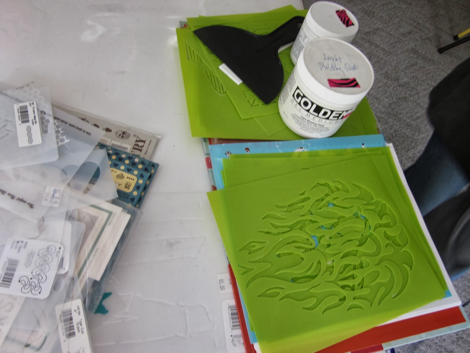 On the Edge Studio: Fiber Paste & Modeling Paste Fun