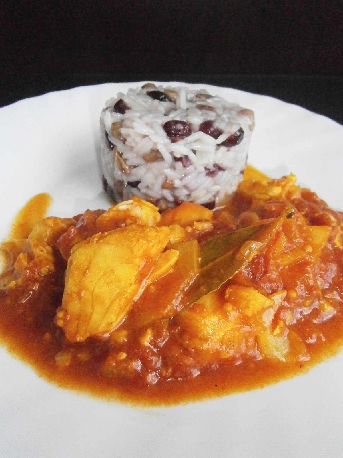 Délices d'une novice: Curry de poisson à la tomate (Inde)