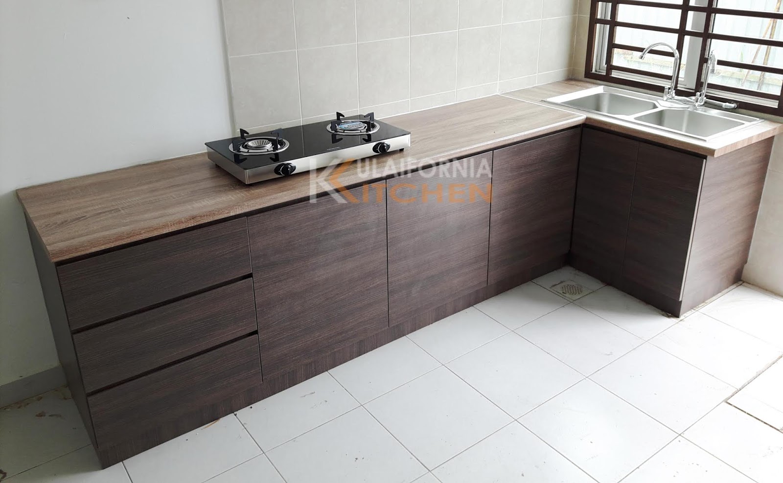 Furniture and kitchen cabinet: 'L' Kitchen Cabinet at Senai Scientex