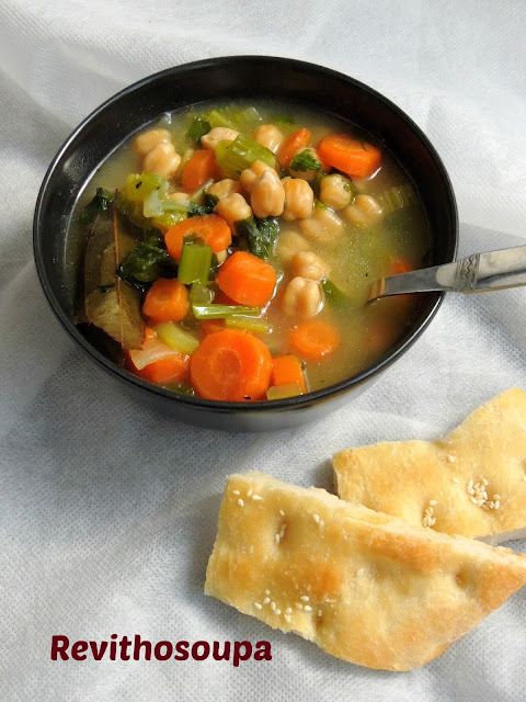 Priya's Versatile Recipes: Revithosoupa/Vegan Greek Chickpeas Soup