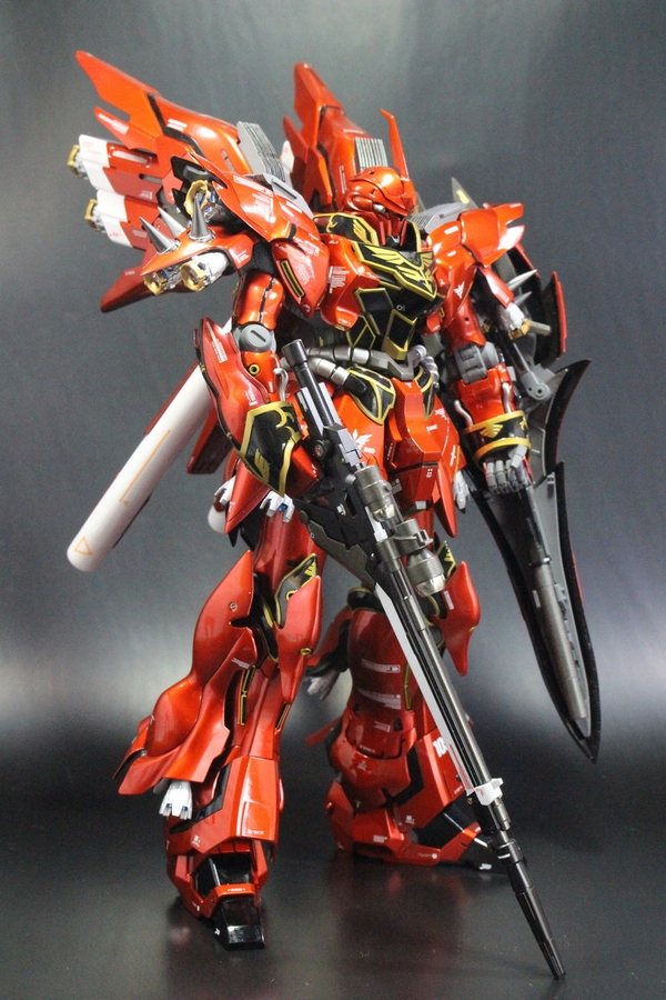 Custom Build: MG 1/100 MSN-06S Sinanju [Detailed]