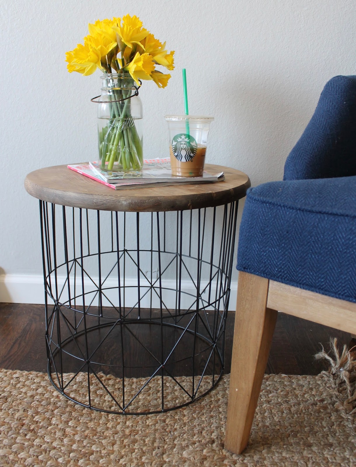Wonderfully Made: DIY Metal Side Table