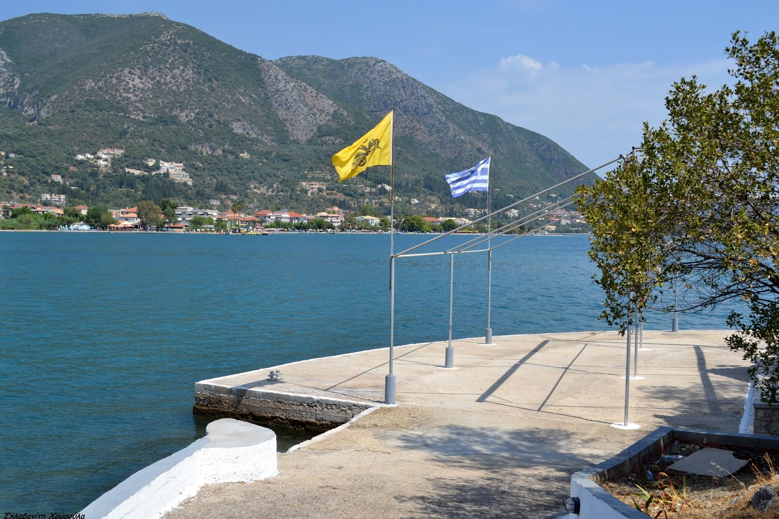 Το εκκλησάκι του βράχου...Αγία Κυριακή. | ΛΕΥΚΑΔΑ...Η ΠΑΤΡΙΔΑ ΜΟΥ