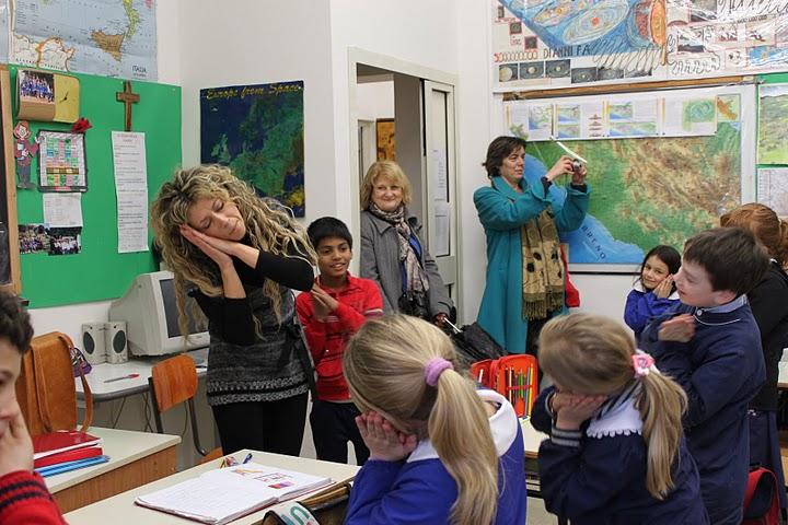 Consiliere in DOI: Group Dynamics and Social Skills in the Classroom