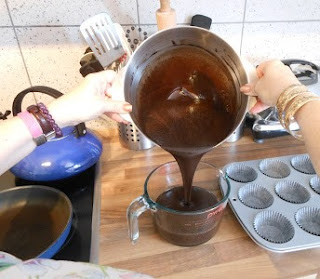 The Sugary Shrink: Chocolate Cake