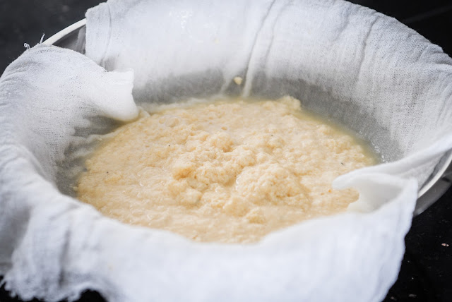 bake your slovak roots / slovenské korene: Easter Egg Cheese - Syrek ...