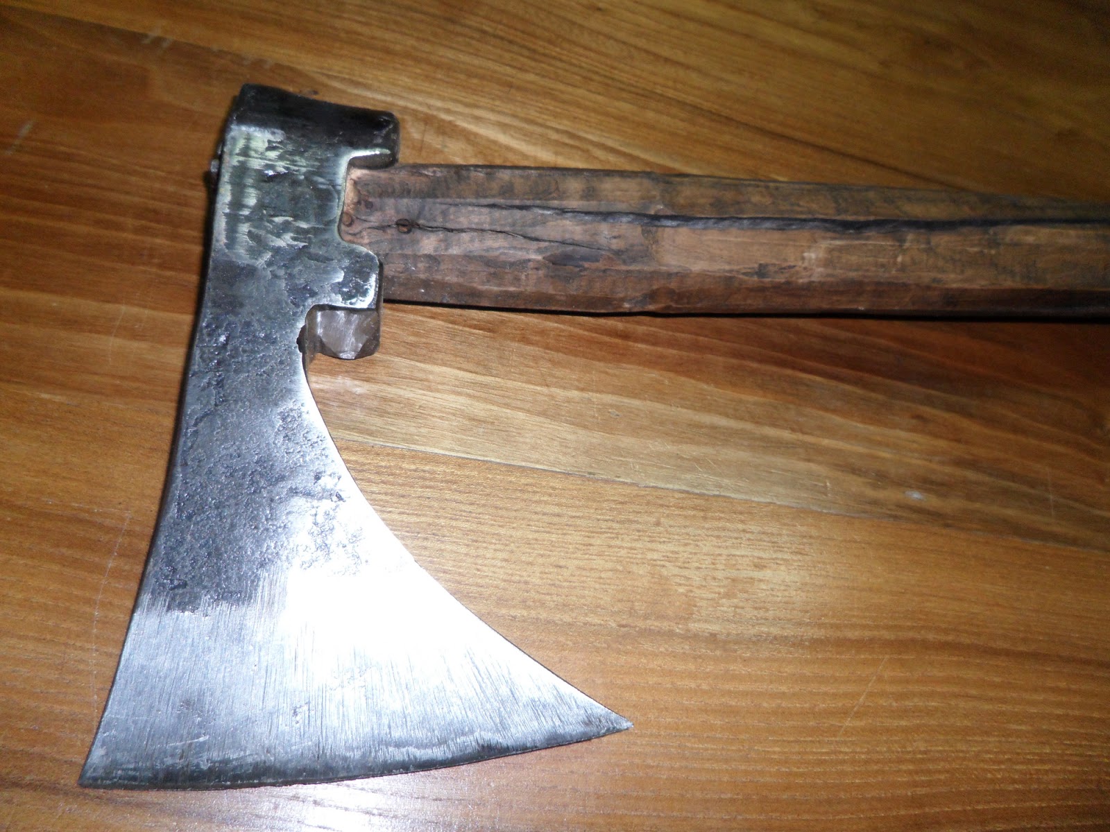 Trovas & Gumes: Artigos