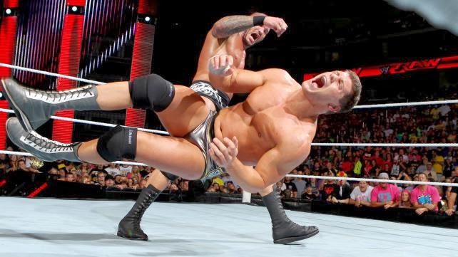 WWE In live!!!!: RANDY ORTON vs CODY RHODES