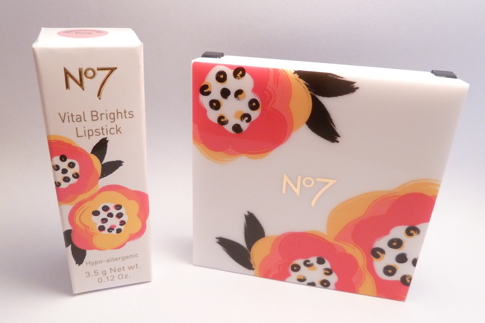 Brush up and Make-up!: No7 Limited Edition Spring 2012 Collection