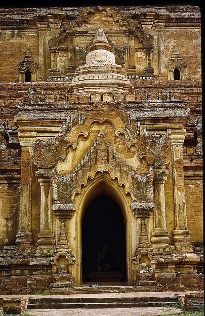 Daily Life in Burma in the early 1980s ~ Vintage Everyday