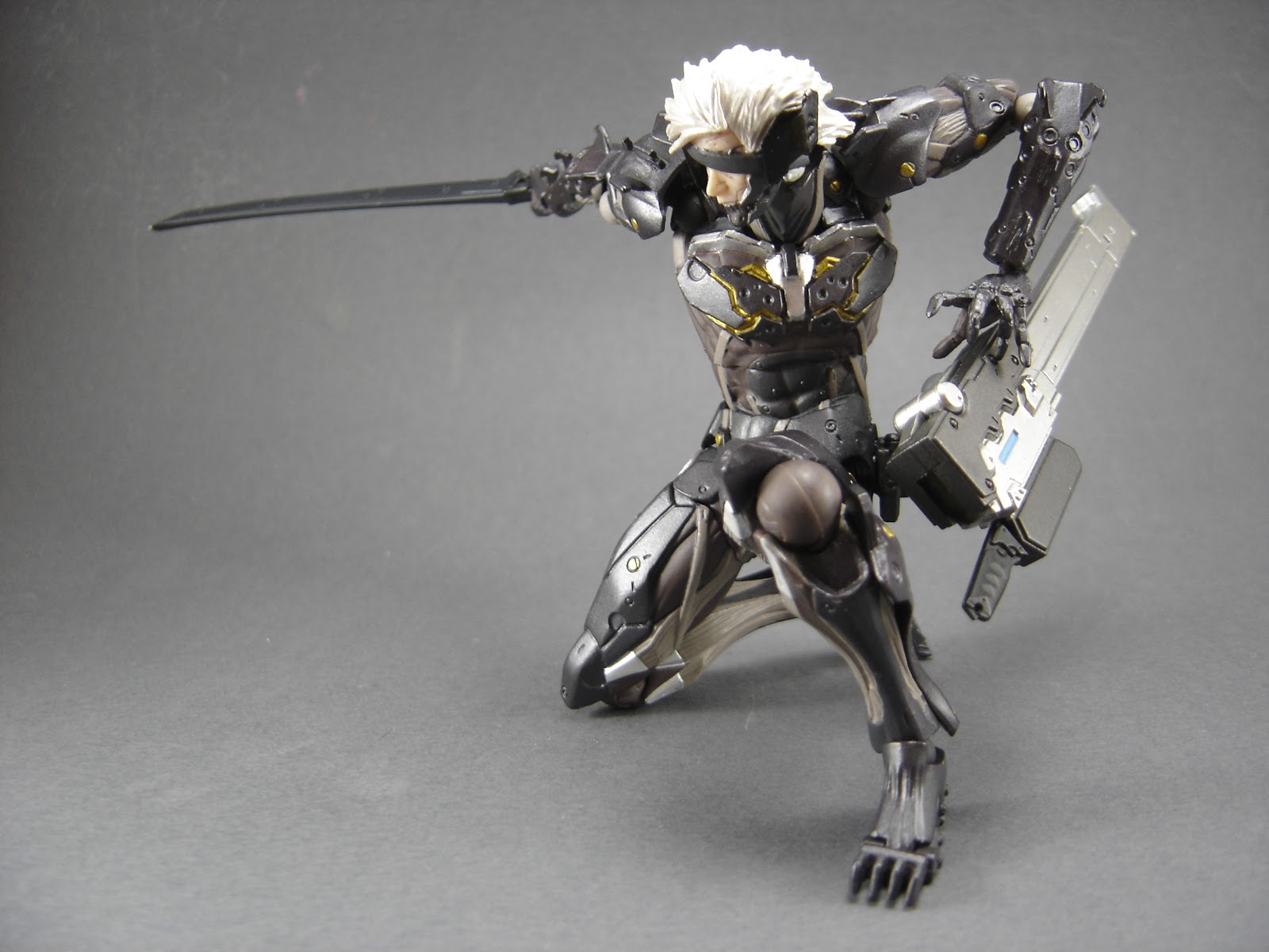 Lightning Ace's gundams: Revoltech Raiden from metal gear rising ...