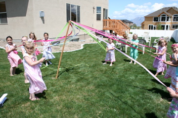 Mommy Lessons 101: May Day Celebrations or Birthday Party Ideas
