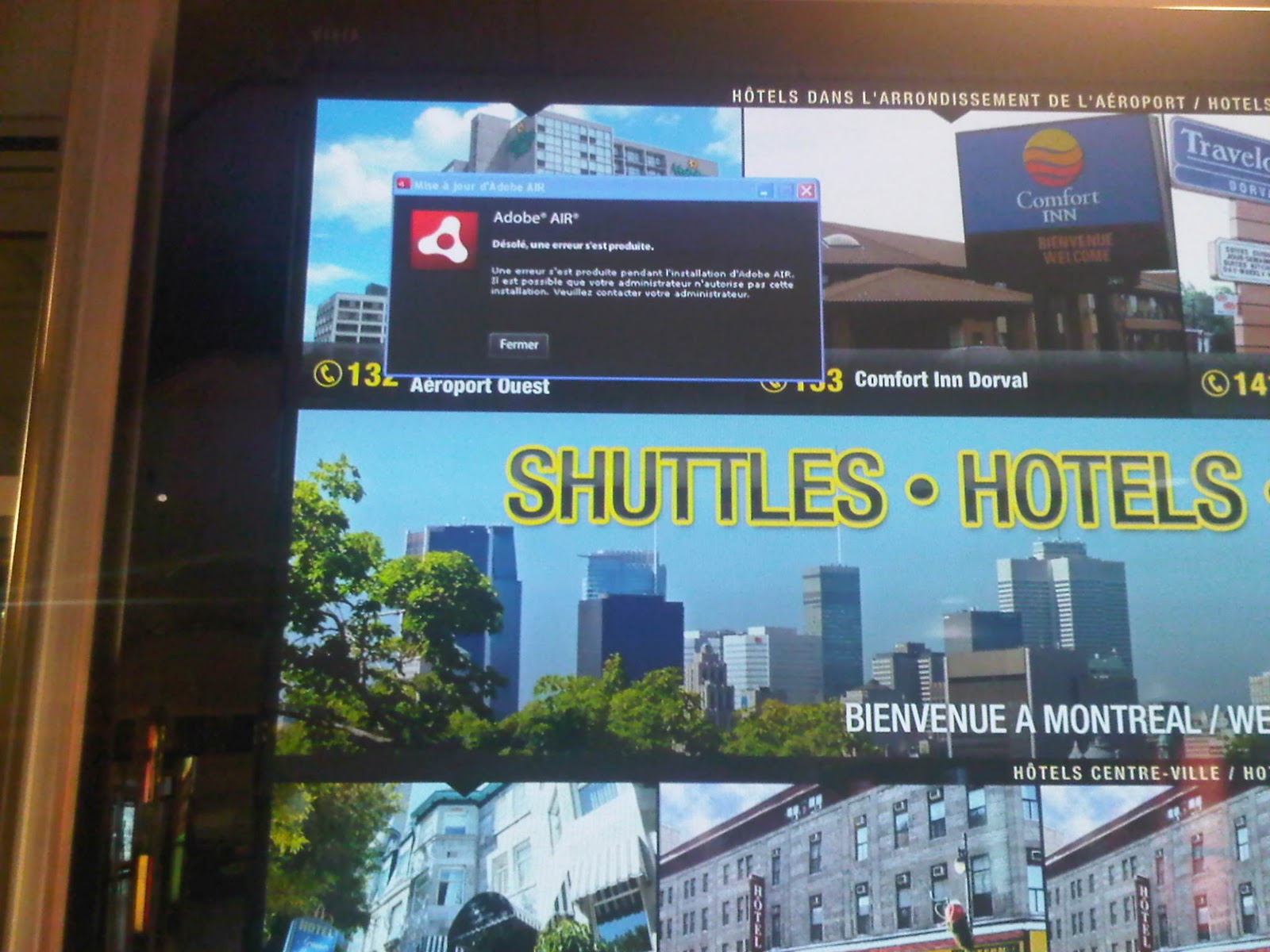 Montreal Airport Digital Signage Fail