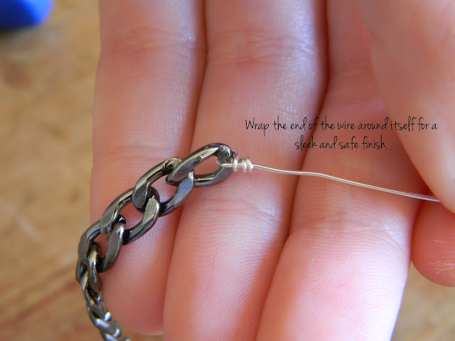 Jolie Jouel: DIY Friday: Bead & Chain bracelet