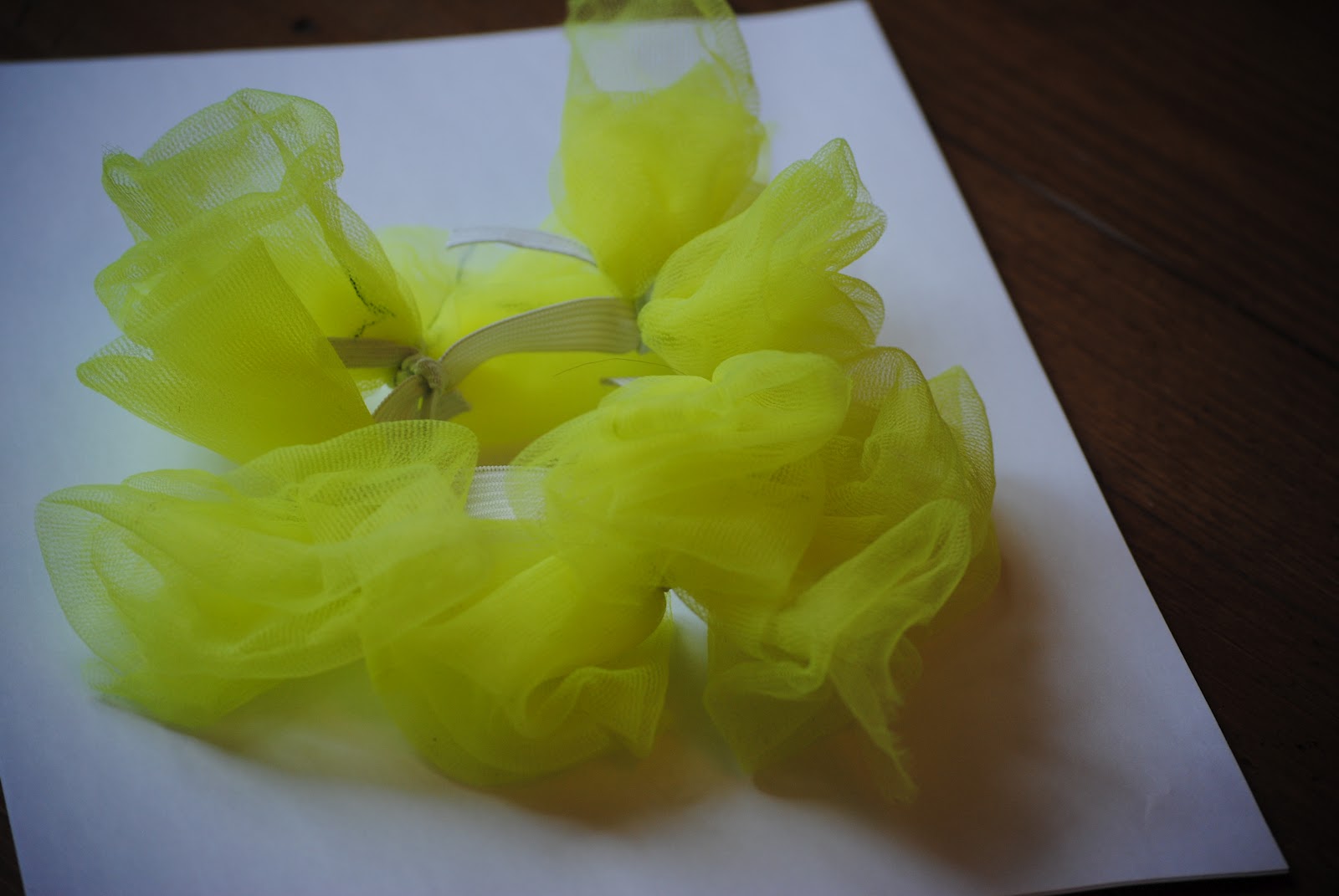 RAZMATAZ: Loofah (Bath Pouff) costume How to.