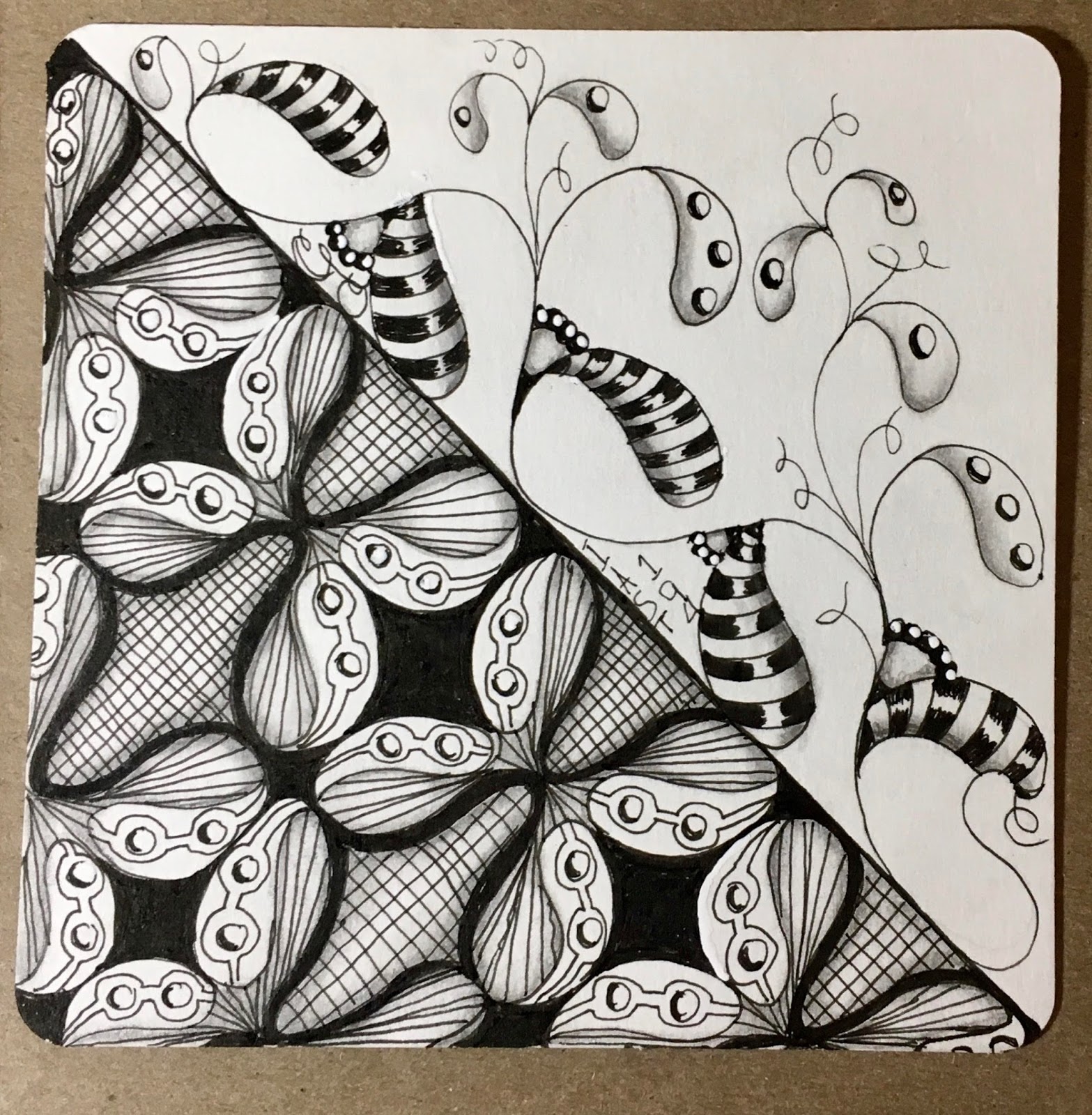 Tickled To Tangle: "It's a String Thing" #194 Tiles