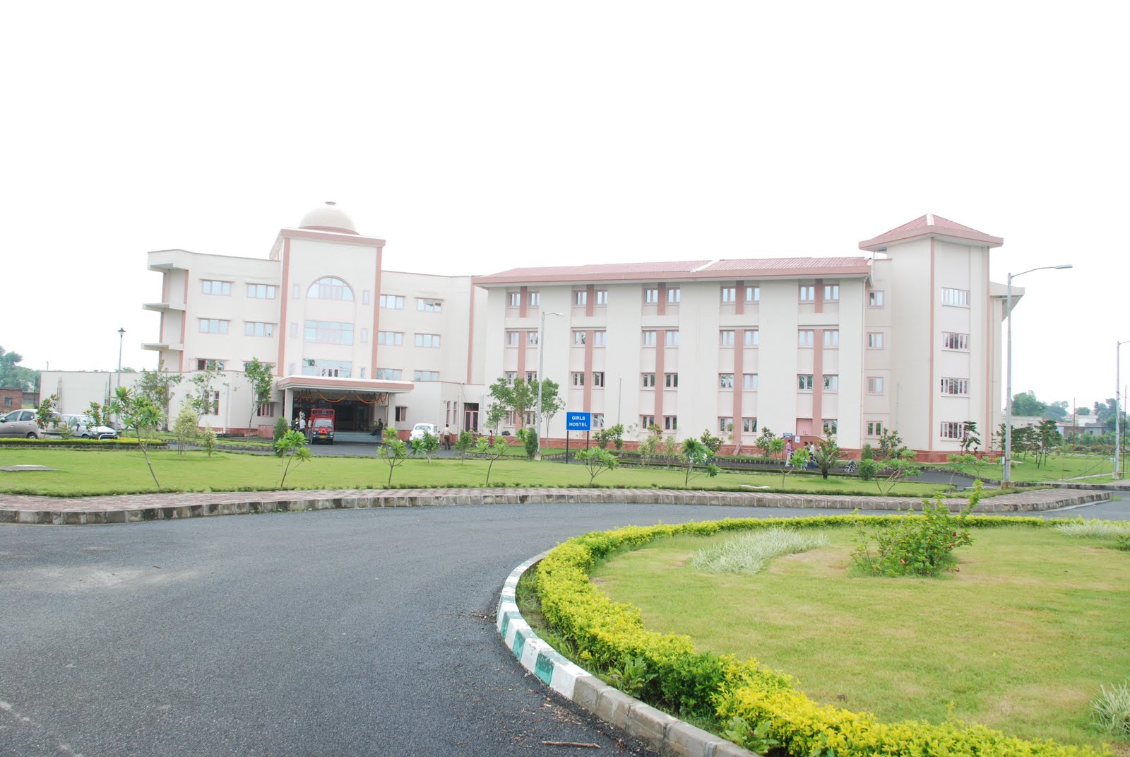 DOON UNIVERSITY: Photo Gallery