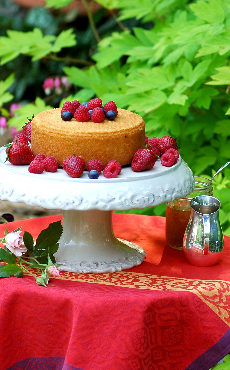Almond Cake with Fresh Berries