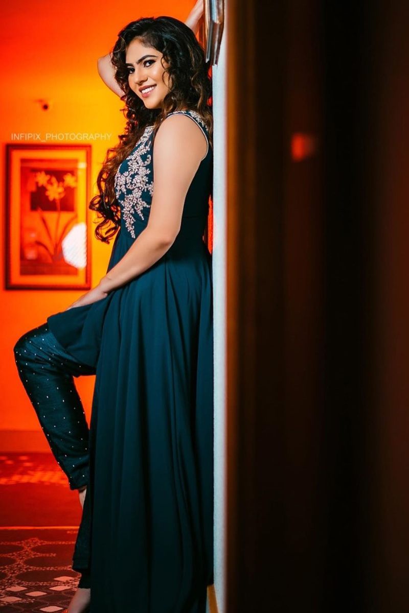 Bigg Boss Tamil fame Sherin Shringar Beautiful photoshoot