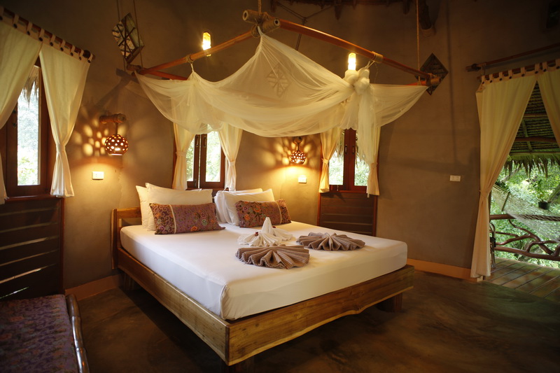 Home Styles: Clay House Style