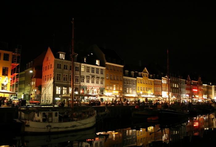 Welcome To The Cities At Night: Copenhagen (Denmark) At Night