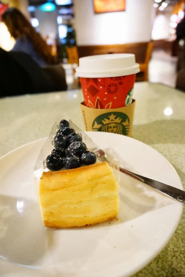 My Hong Kong food adventure ~ Cha Chan Teng Starbucks ~ Cash Palace