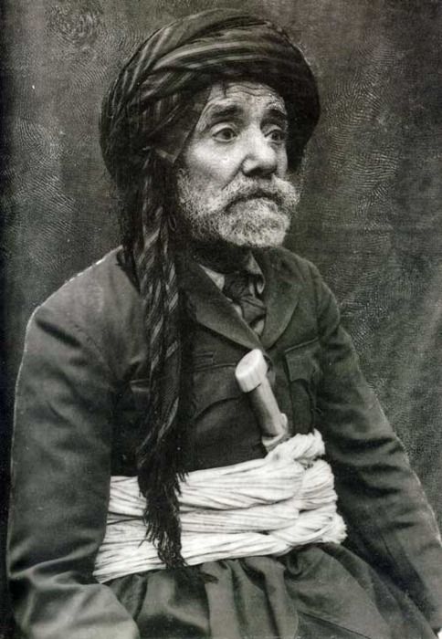 Tawfeq Mahmoud Hamza or Piramerd, (Pîremêrd in Kurdish) (1867–1950 ...