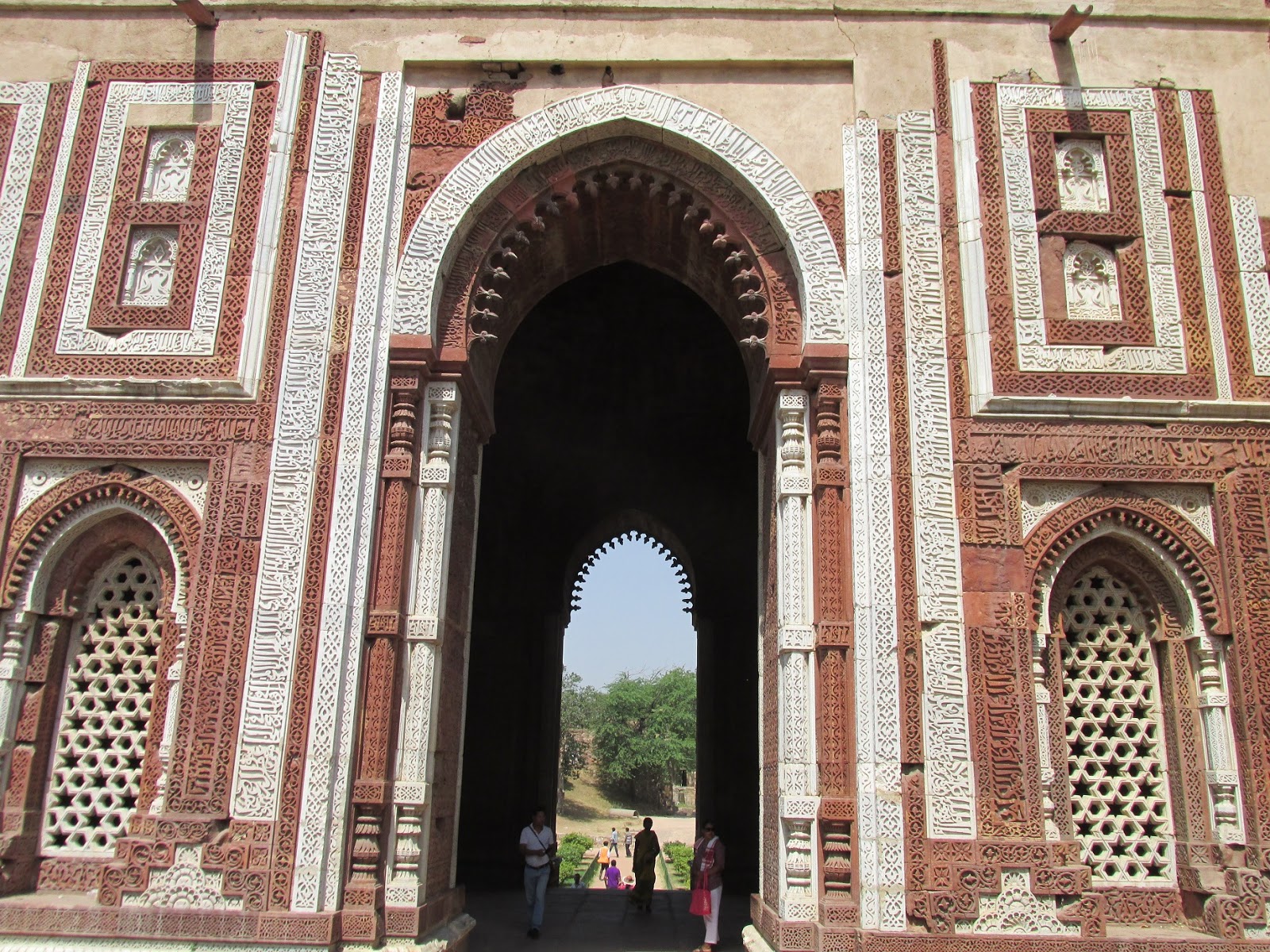 Alai Darwaza - Qutb Complex, Delhi