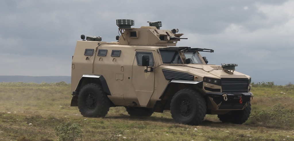 STRATEGIE & TECHNIK: LMT LM13 in Produktion