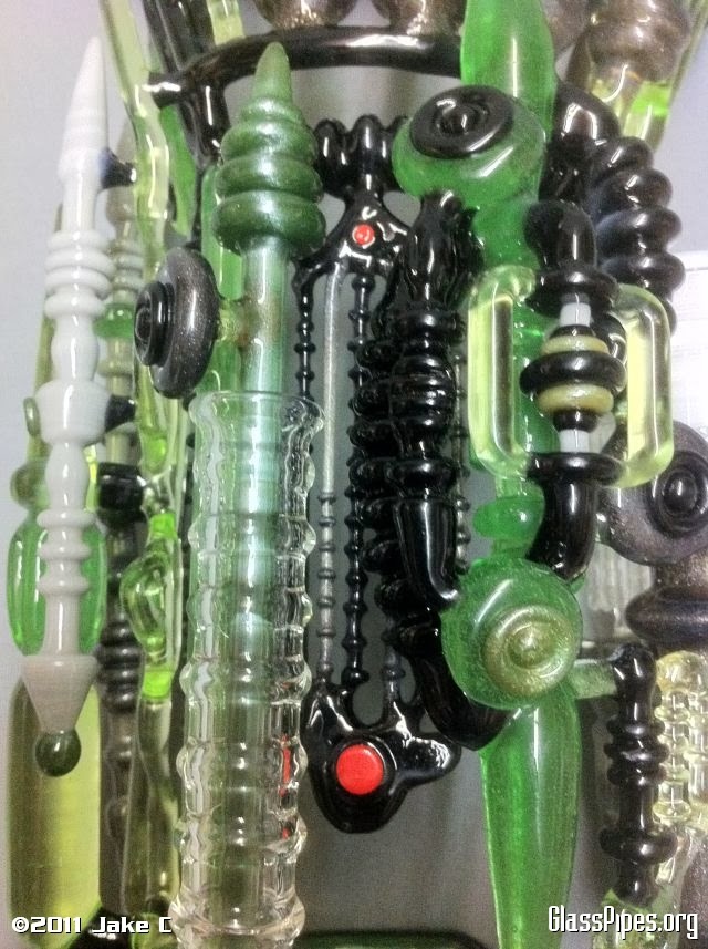 Passion for Pot: Fully wearable and functional bionic arm pipe!!!