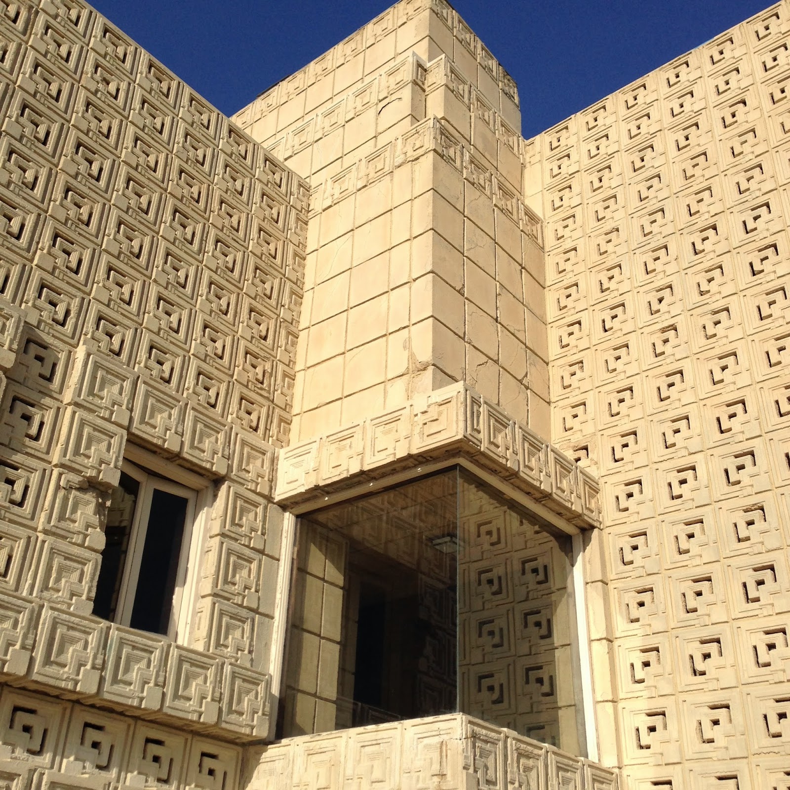 ARCHITEXT by Arrol Gellner: HEY BLOCKHEADS