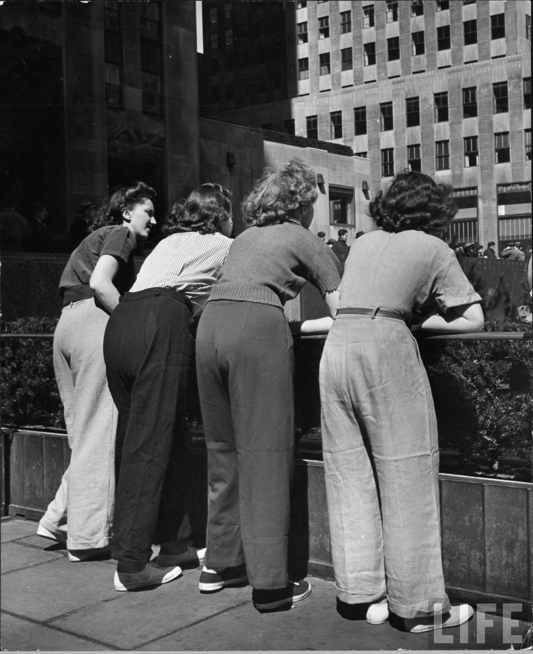 Vintage Photos of College Girls in Slacks in the 1940s ~ Vintage Everyday