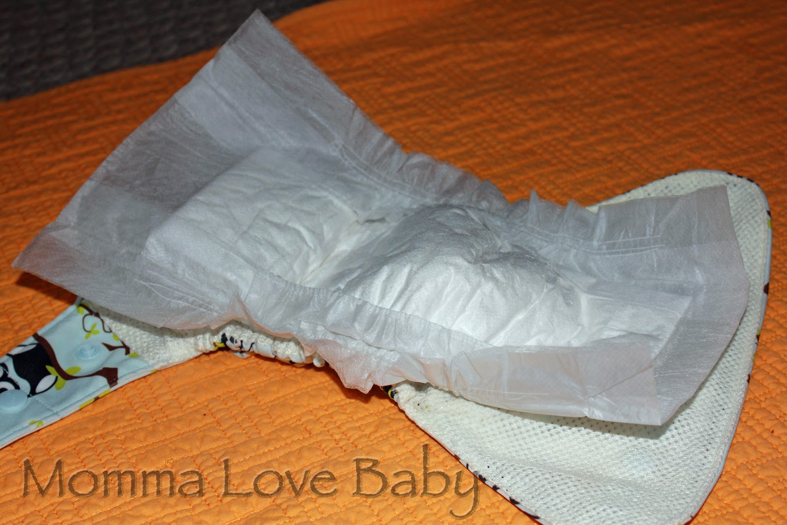 Baby Changes Everything: The WHAT About Cloth Diapers?