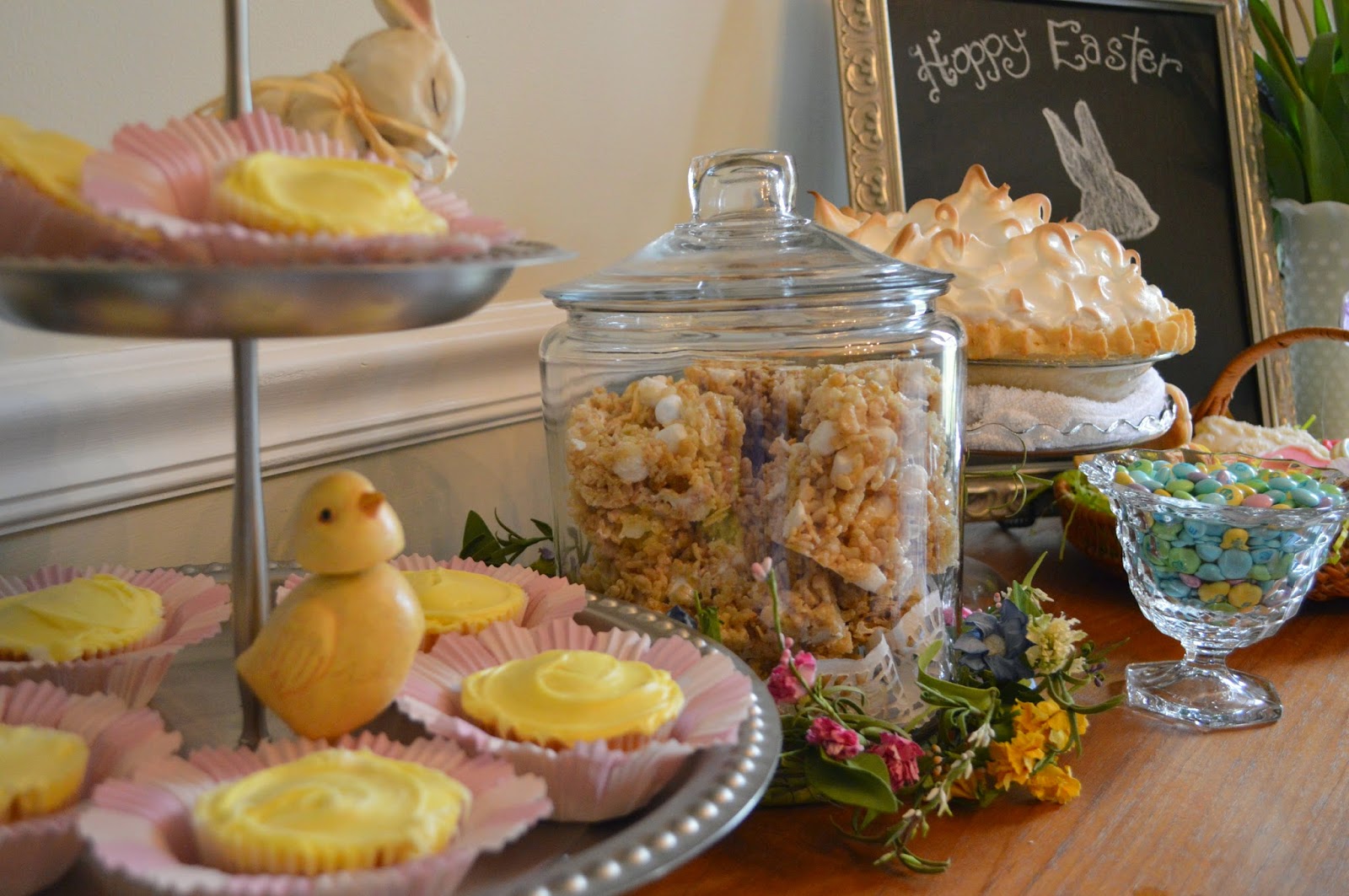 Blue Ribbon Kitchen: 10 Best Easter Table Tips