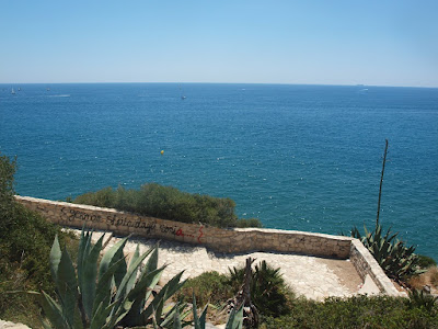 SOM DE PÍCNIC: Zona de pícnic del Mirador del Garraf, El Garraf (Sitges ...