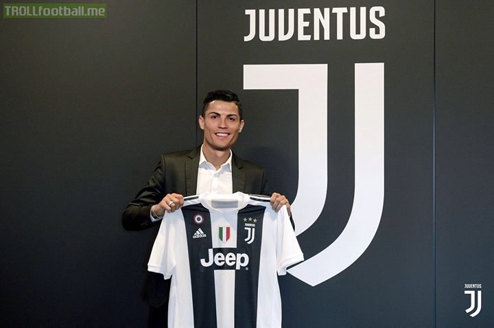 Cristiano Ronaldo Sign Juventus | Enormous Amount - Explore Cr7 ...