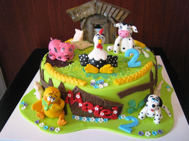 COMANDA TORT BUCURESTI: Tort cu animale domestice....