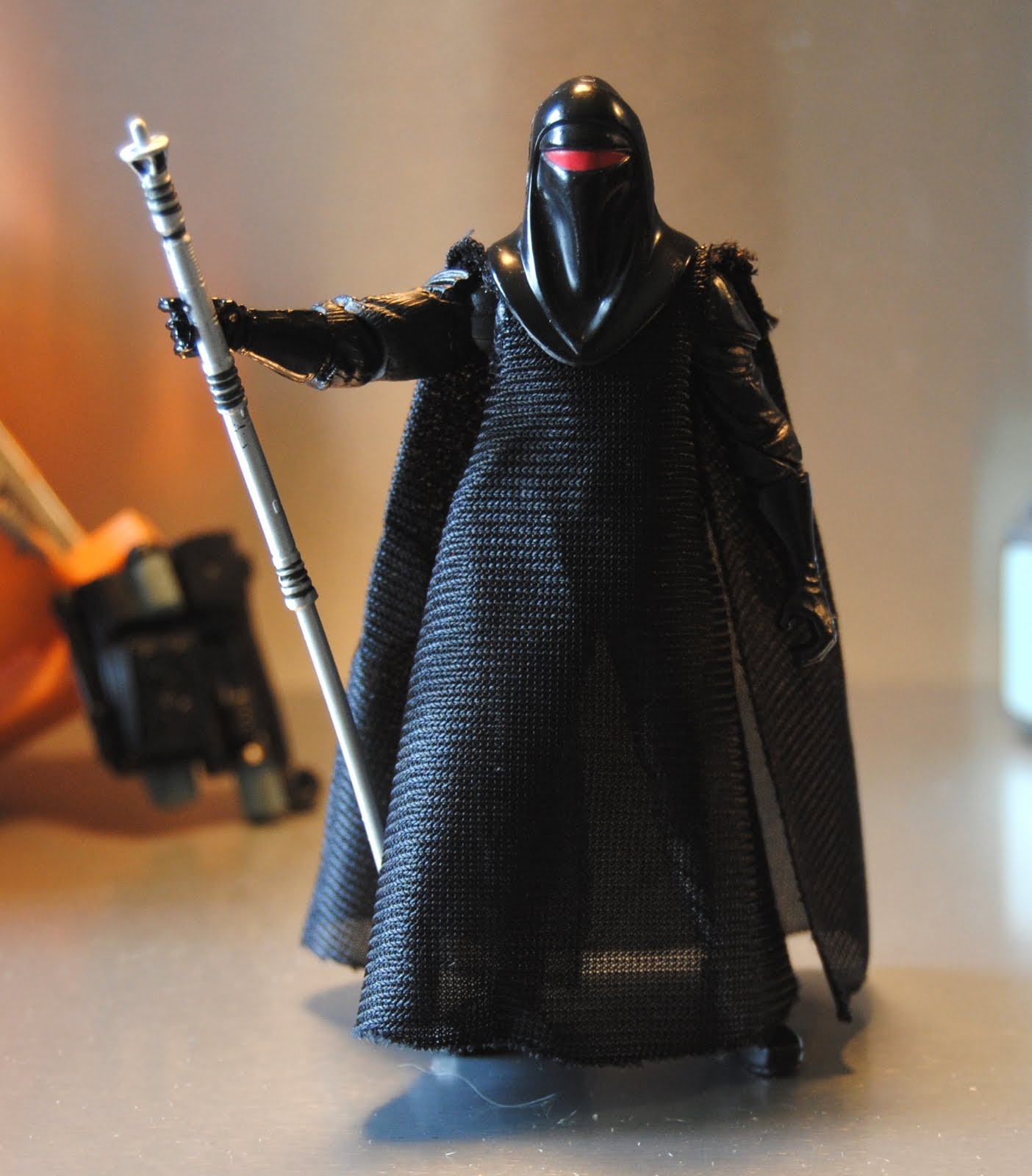 ACTION FIGURE EMPIRE: Shadow Guard: Jumping At Shadows!