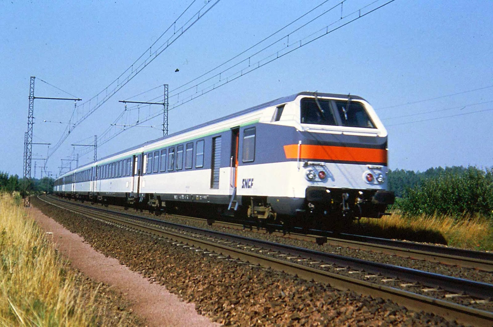 Ferrovissime: Une Corail méconnue