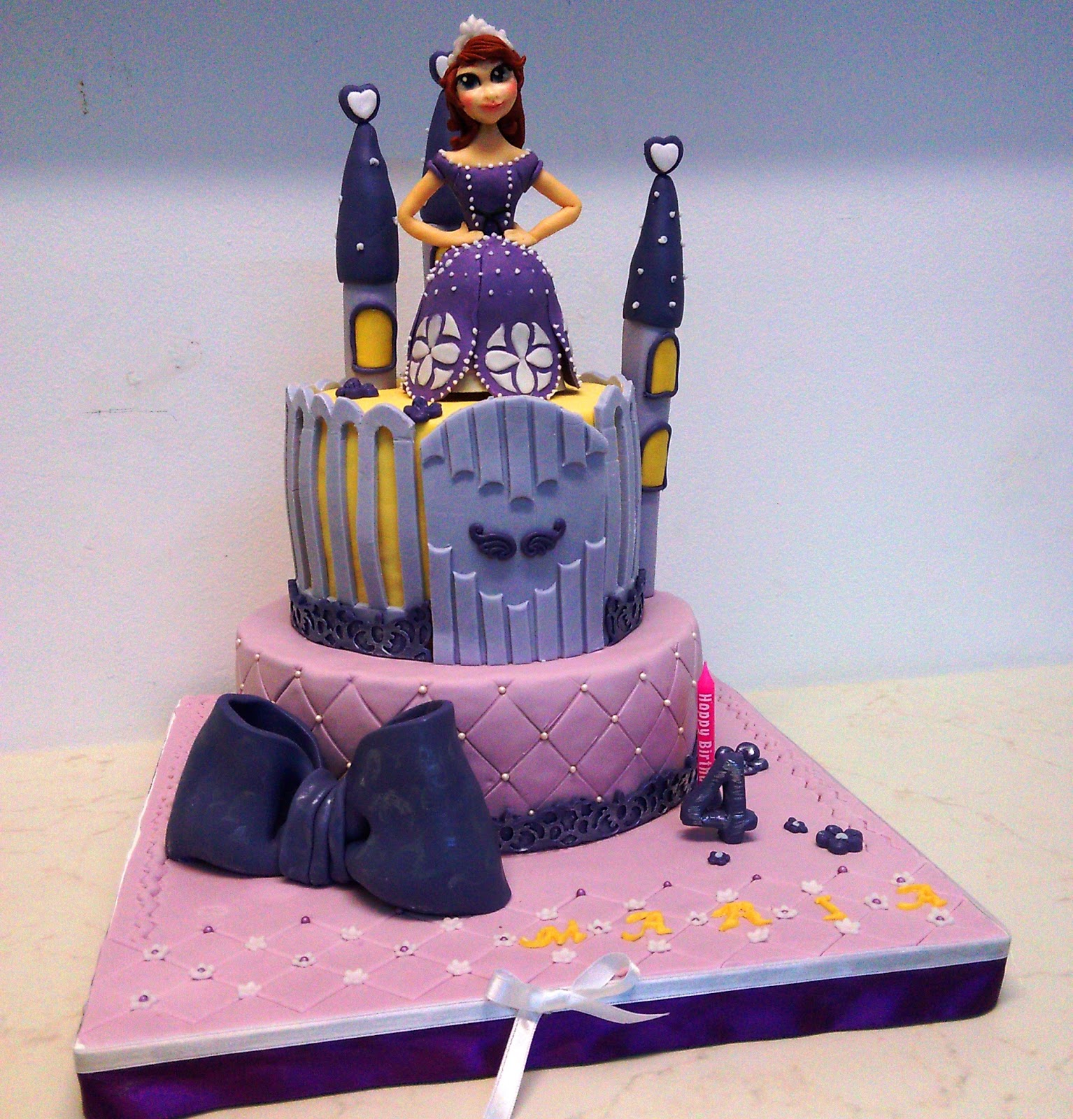 COMANDA TORT BUCURESTI: Torturi pentru printese