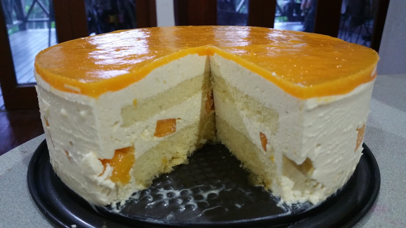 Jess-KITCHEN-Lab: Mango Mousse Cake