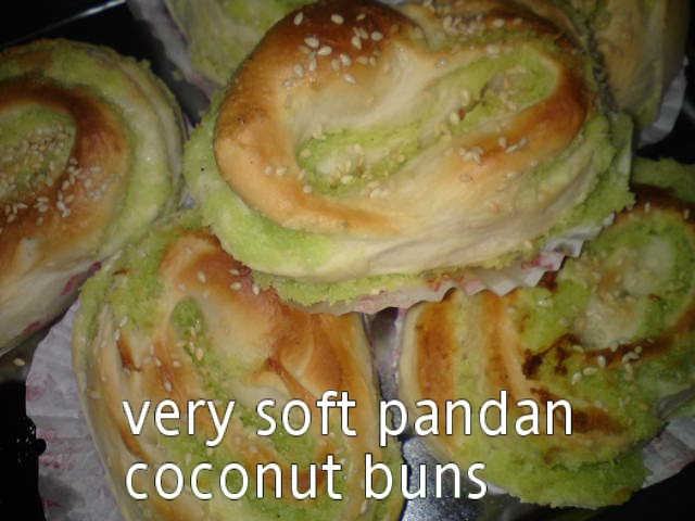 Cooking Pleasure: EZ Pandan Coconut Filling