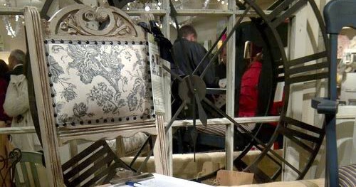 4 the love of wood: CHAIRS FOR CHARITY