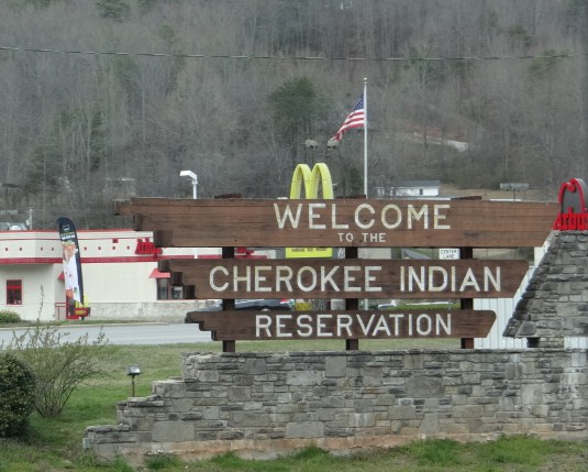 Walkabout With Wheels Blog: Let's Go to the Cherokee Reservation