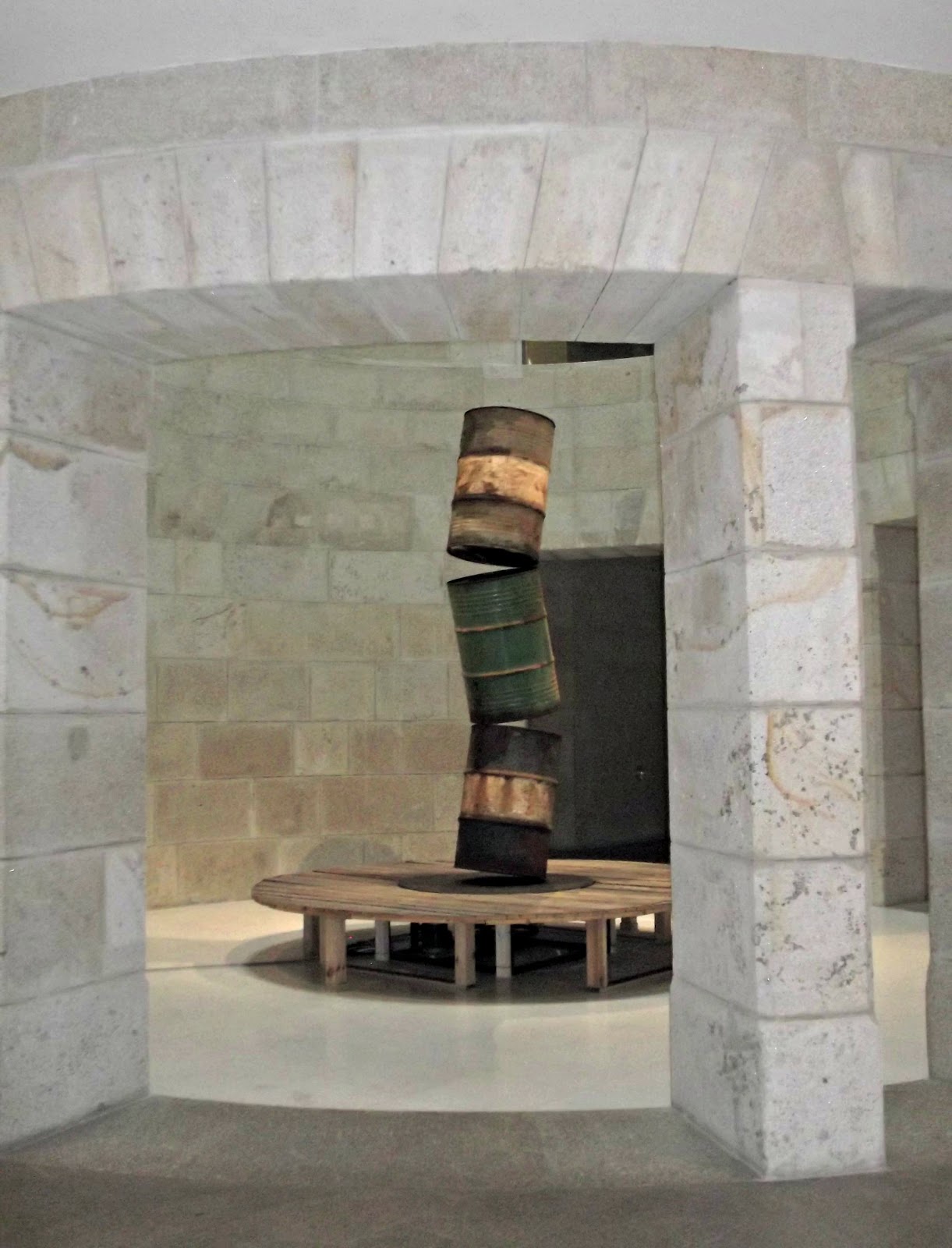 MANFRED GNÄDINGER, EL ALEMÁN DE CAMELLE: MAN EN EL MUSEO DE ARTE ...