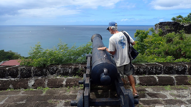 Things we did today...: Walking Tour of Fort George