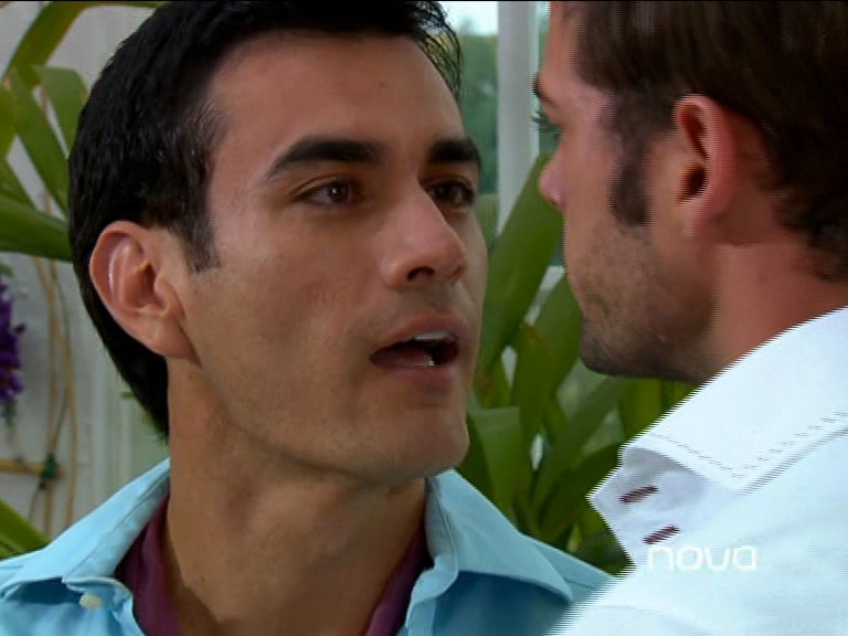 Captures Cinema: David Zepeda - Sortilegio (2009)