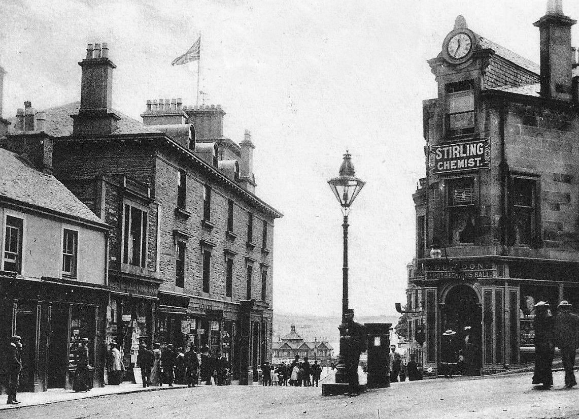 Tour Scotland Photographs: Old Photograph Argyll Street Dunoon Scotland